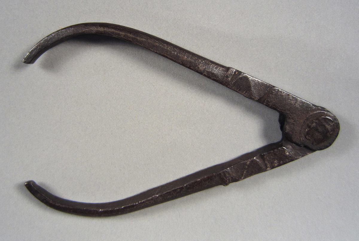 Caliper & Compass – Dominy Collections