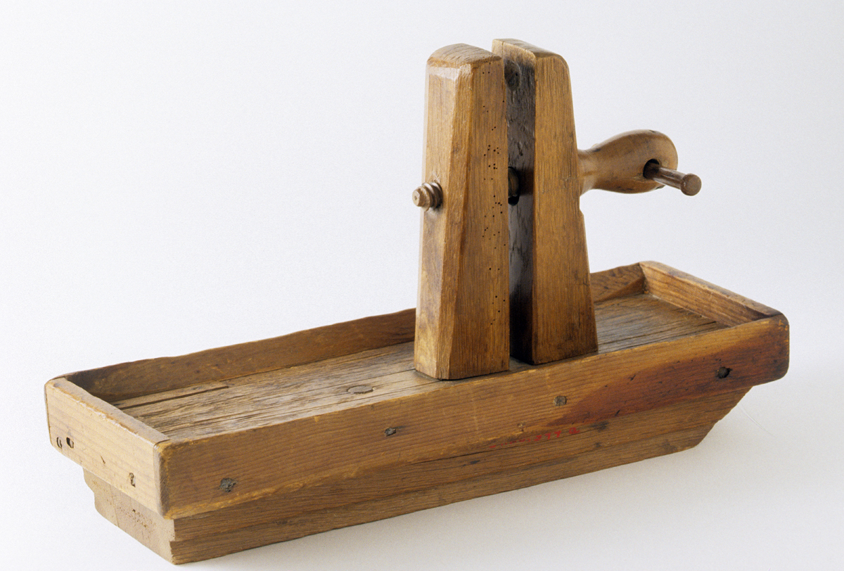 Bench and Vise – Dominy Collections