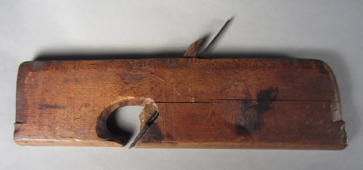 Plane – Dominy Collections