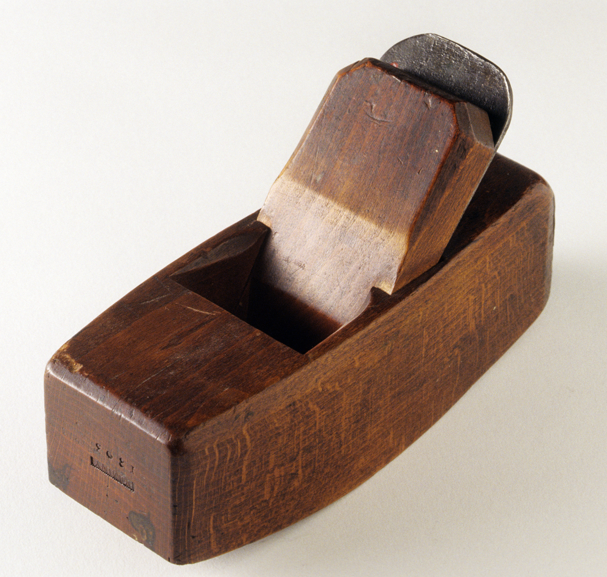 Plane – Dominy Collections